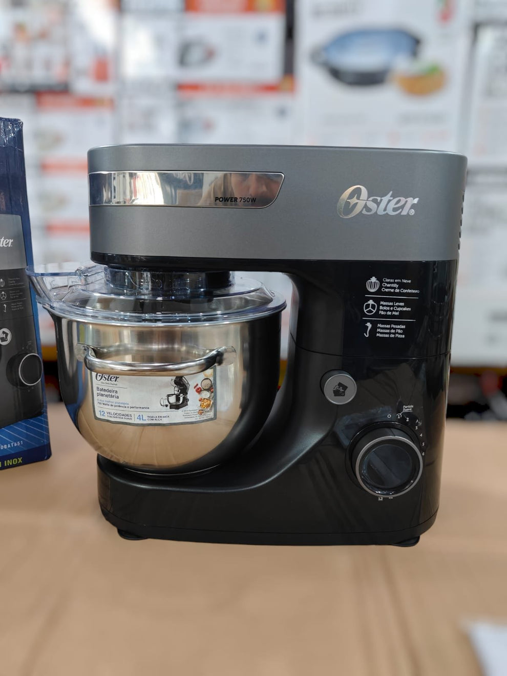 Oster 4L stand mixer 750W – Every Home Need